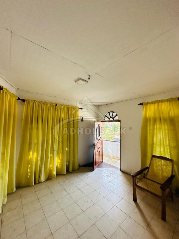 House For Sale In Kiribathgoda- Delgoda Main Road in Sri Lanka ...