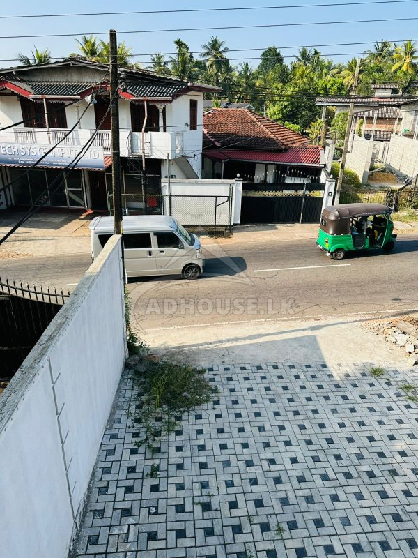 House For Sale In Kiribathgoda- Delgoda Main Road in Sri Lanka ...